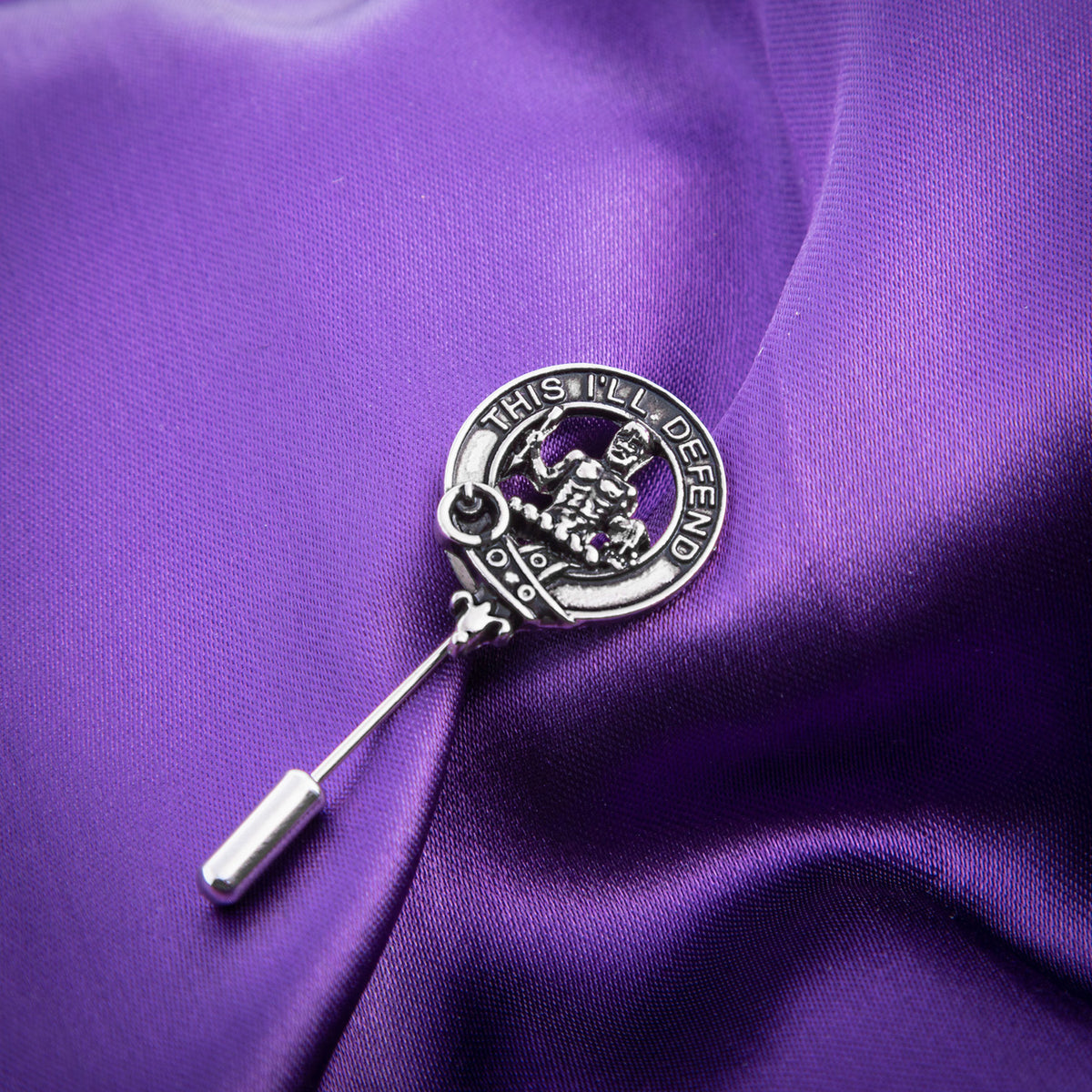 Clan Lapel Pin Macfarlane | The Scotland Shop