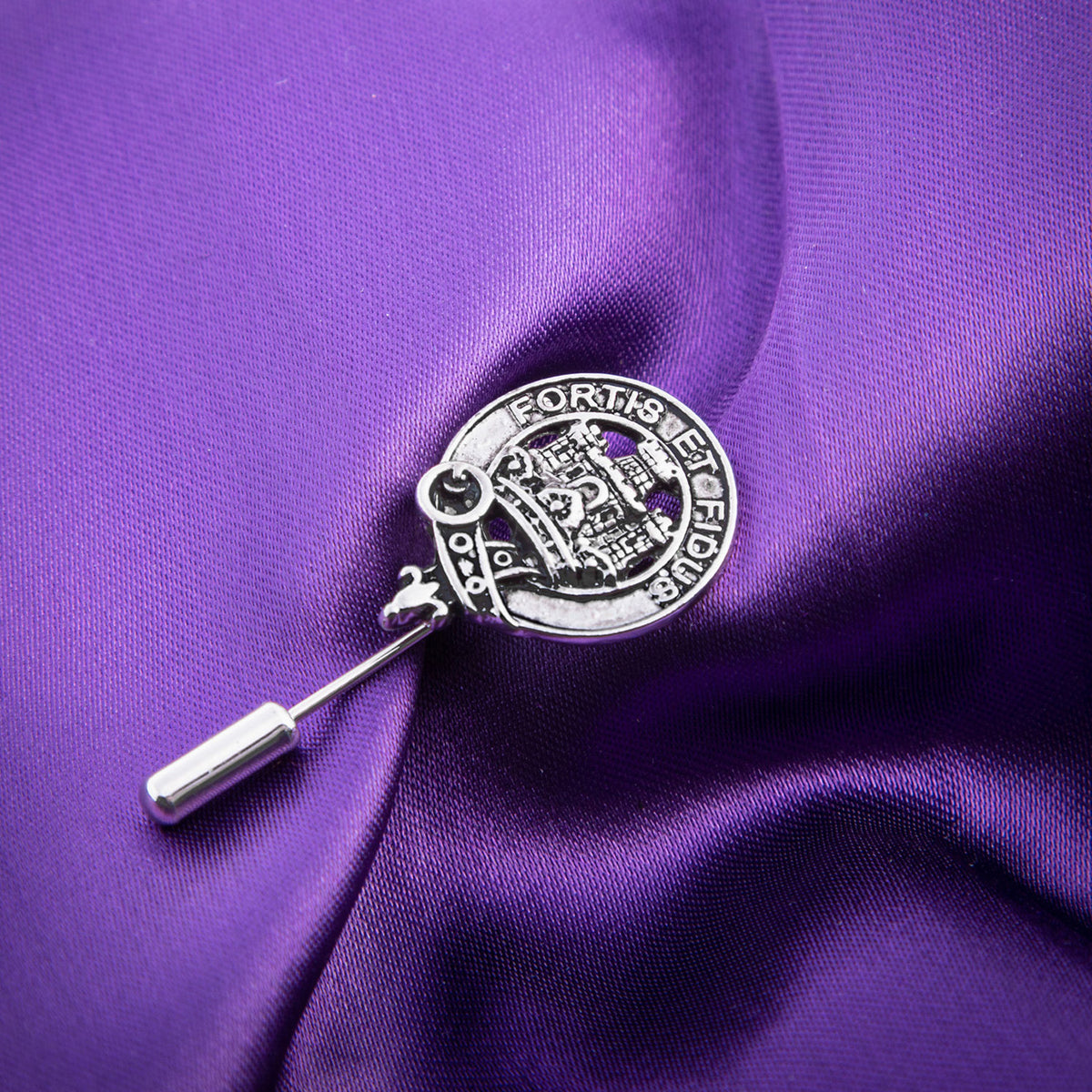 Clan Lapel Pin Maclachlan | The Scotland Shop