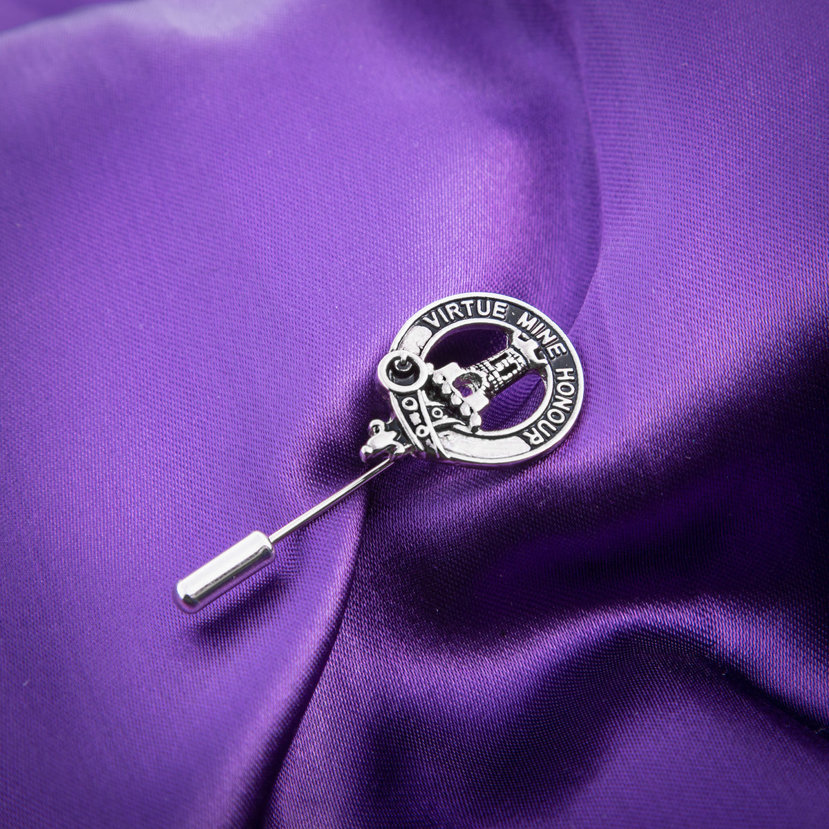 Clan Lapel Pin Maclean | The Scotland Shop