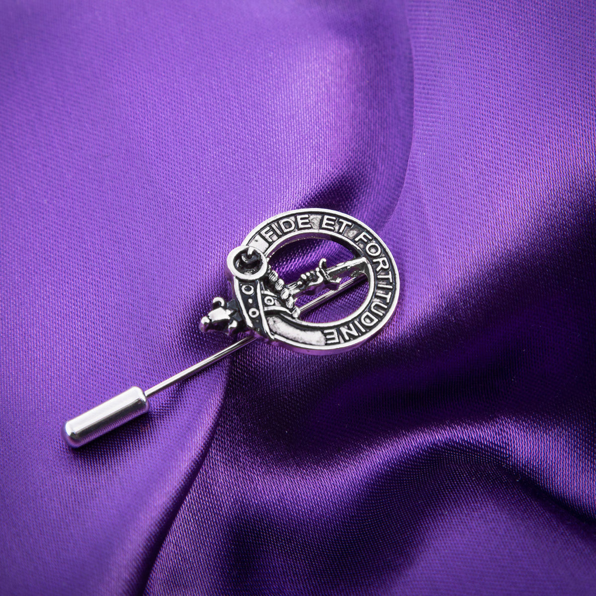 Clan Lapel Pin Shaw | The Scotland Shop