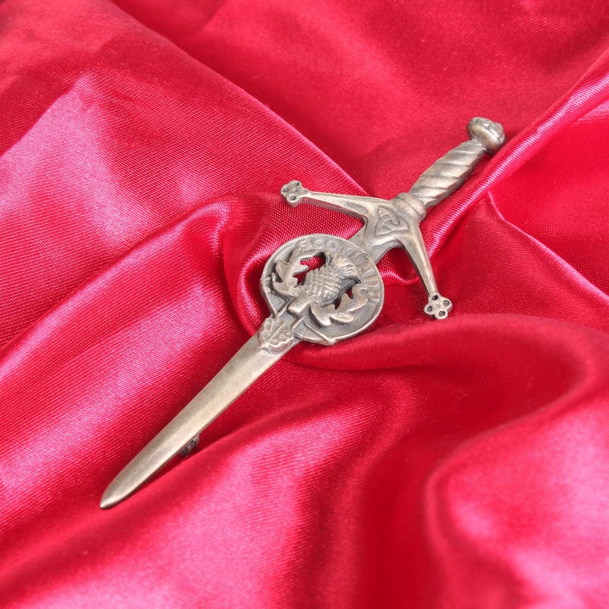 Art Pewter Antique Kilt Pin Scots Thistle | The Scotland Shop