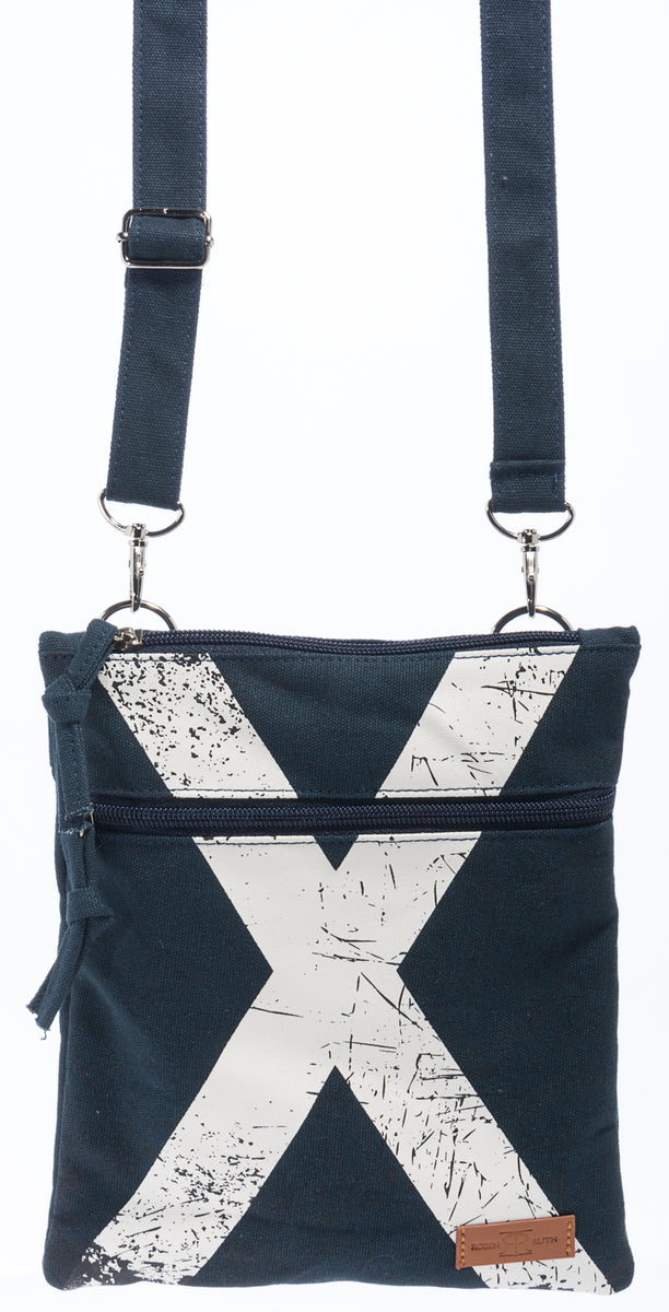 Hanna Passport Bag Distressed Saltire | The Scotland Shop