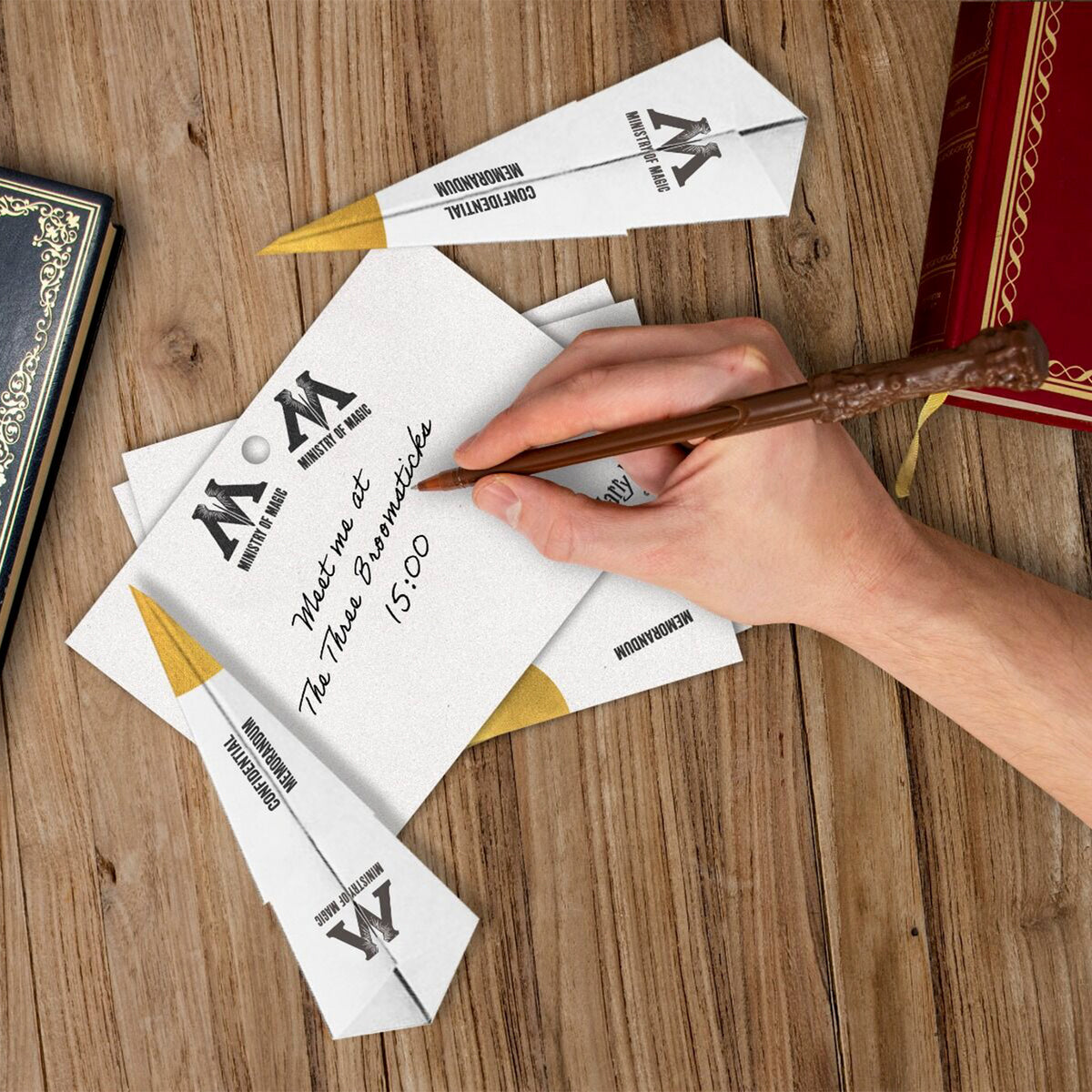 Harry Potter Memo & Wand Pen Set | The Scotland Shop